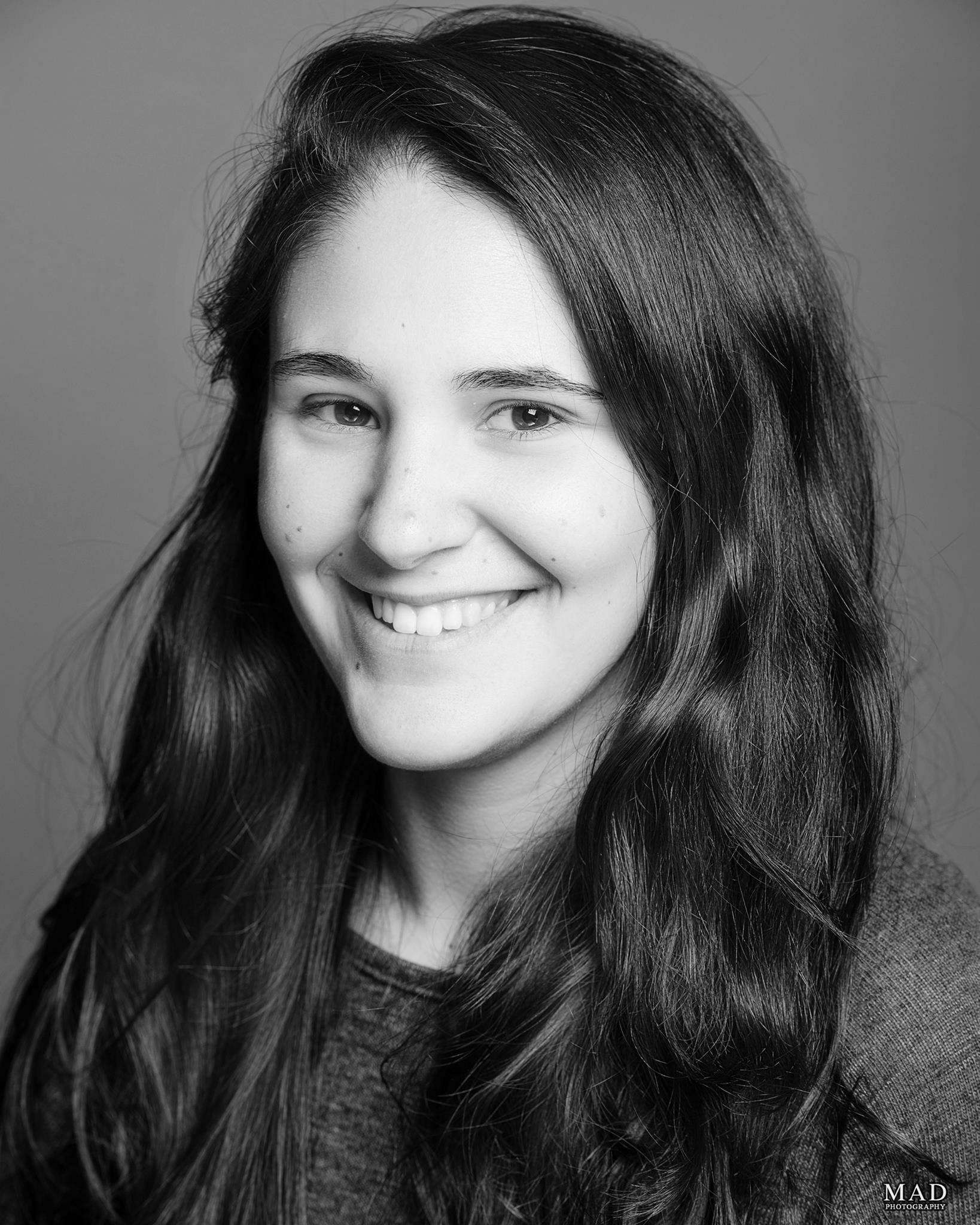 Hannah Star - Actress & Singer